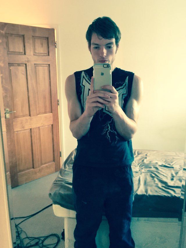 Northern Ireland Personals – Post Free, Meet Fast